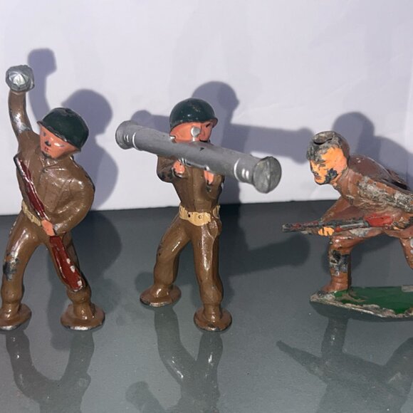 Toys | 3 Vintage Slush Army Pod Foot Figures Bazooka Grenadier Infantry ...